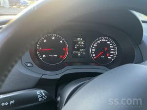 Grey Audi Q3 2012 in Riga, with an engine capacity of 2.00 L and mileage of 244 thousand km for 9950 €, photo 9 on AUTOMOTO.COM.LV