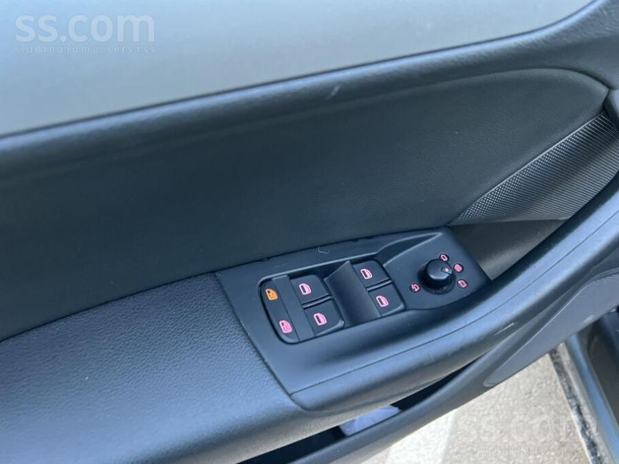 Grey Audi Q3 2012 in Riga, with an engine capacity of 2.00 L and mileage of 244 thousand km for 9950 €, photo 11 on AUTOMOTO.COM.LV