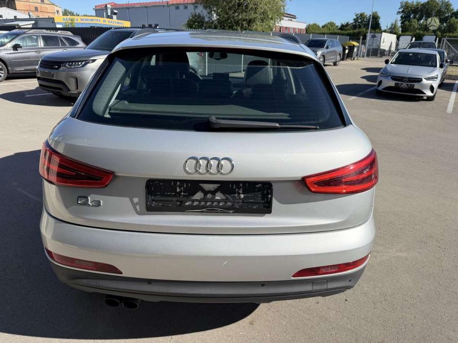 Grey Audi Q3 2012 in Siauliai, with an engine capacity of 1.98 L and mileage of 220 thousand km for 6700 €, photo 6 on AUTOMOTO.COM.LV