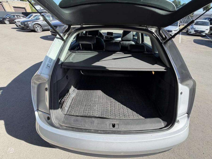 Grey Audi Q3 2012 in Siauliai, with an engine capacity of 1.98 L and mileage of 220 thousand km for 6700 €, photo 13 on AUTOMOTO.COM.LV