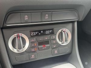 Grey Audi Q3 2012 in Taurage, with an engine capacity of 1.98 L and mileage of 198 thousand km for 8999 €, photo 17 on AUTOMOTO.COM.LV