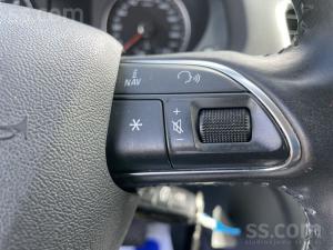 Grey Audi Q3 2012 in Ogre, with an engine capacity of 2.00 L and mileage of 178 thousand km for 11970 €, photo 15 on AUTOMOTO.COM.LV