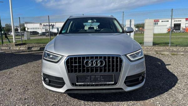 Grey Audi Q3 2012 in Marijampole, with an engine capacity of 1.97 L and mileage of 209 thousand km for 10490 €, photo 8 on AUTOMOTO.COM.LV