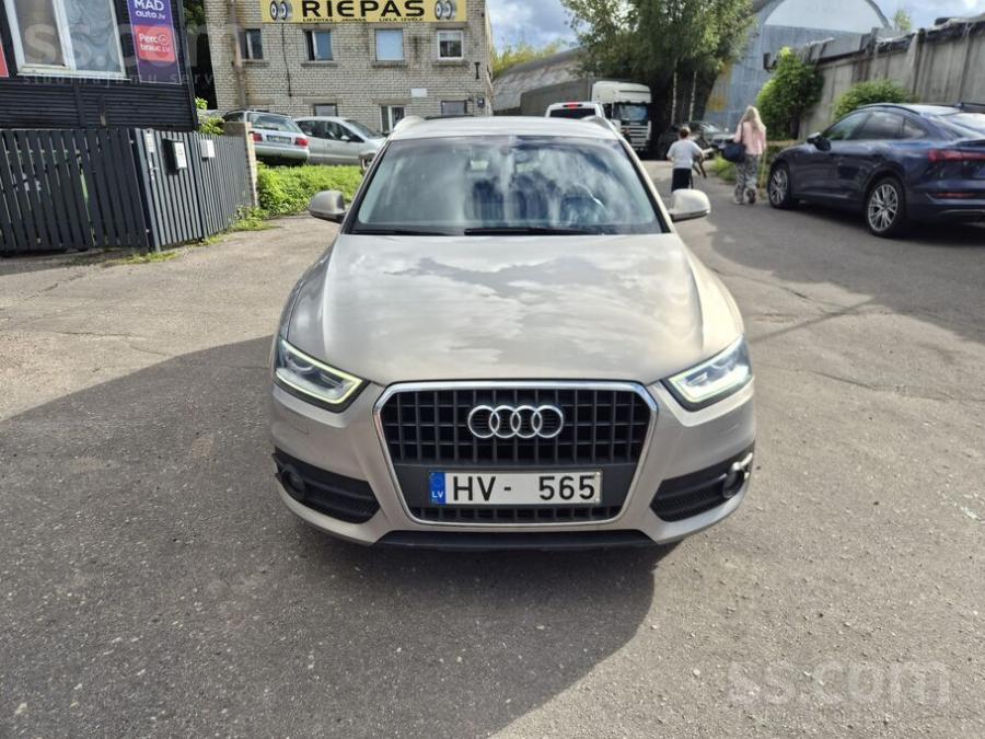 Pelēks Audi Q3 2012 Rīga, ar dzinēja tilpumu 2.00 L un nobraukumu 147 tūkst. km par 9990 €, foto 4 vietnē AUTOMOTO.COM.LV