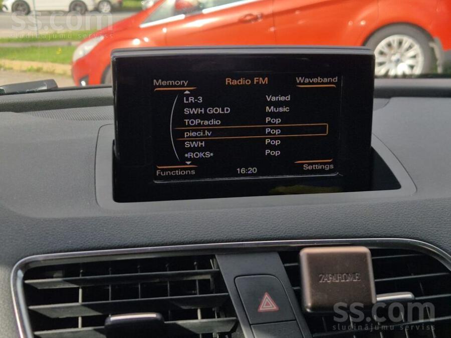Pelēks Audi Q3 2012 Rīga, ar dzinēja tilpumu 2.00 L un nobraukumu 147 tūkst. km par 9990 €, foto 16 vietnē AUTOMOTO.COM.LV