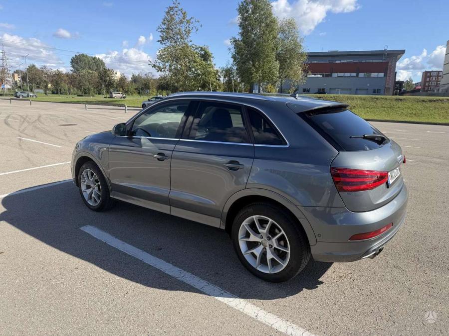Grey Audi Q3 2012 in Siauliai, with an engine capacity of 1.97 L and mileage of 246 thousand km for 11000 €, photo 4 on AUTOMOTO.COM.LV