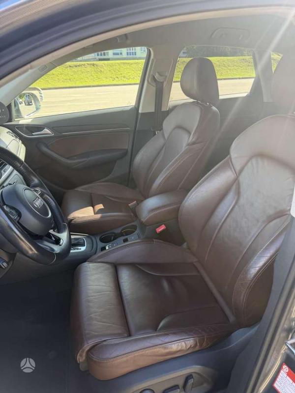 Grey Audi Q3 2012 in Siauliai, with an engine capacity of 1.97 L and mileage of 246 thousand km for 11000 €, photo 9 on AUTOMOTO.COM.LV