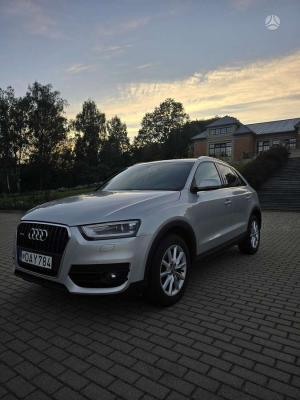 Pelēks Audi Q3 2012 Viļņa, ar dzinēja tilpumu 1.97 L un nobraukumu 249 tūkst. km par 10950 €, foto  vietnē AUTOMOTO.COM.LV