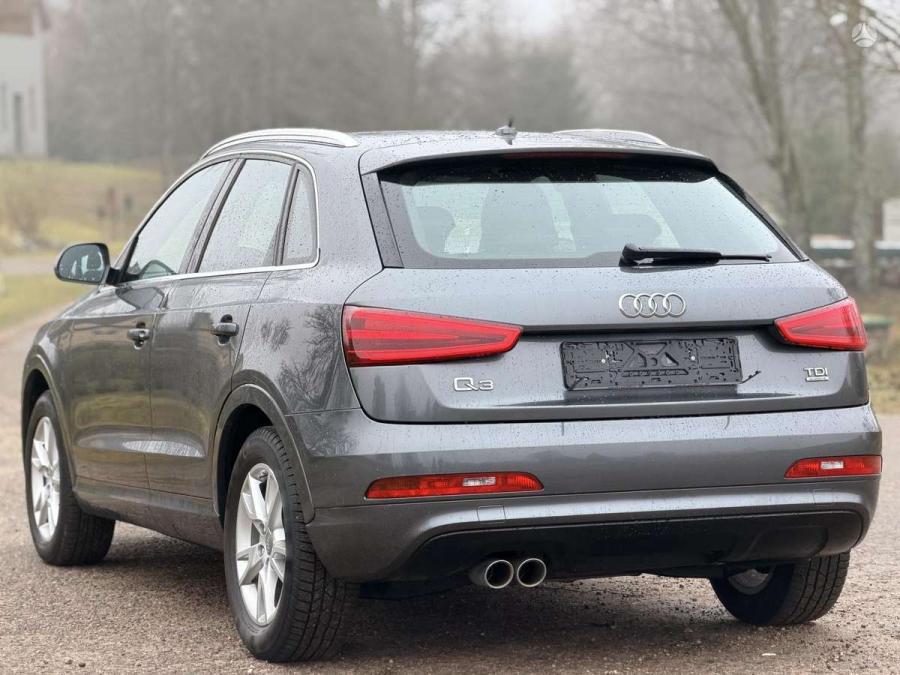 Grey Audi Q3 2013 in Utena, with an engine capacity of 1.97 L and mileage of 266 thousand km for 10990 €, photo 8 on AUTOMOTO.COM.LV