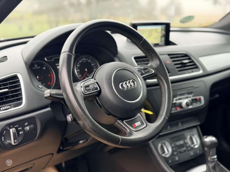 Grey Audi Q3 2013 in Utena, with an engine capacity of 1.97 L and mileage of 266 thousand km for 10990 €, photo 19 on AUTOMOTO.COM.LV