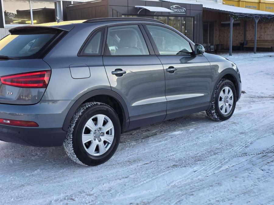 Grey Audi Q3 2013 in Ukmerge, with an engine capacity of 1.97 L and mileage of 285 thousand km for 10250 €, photo 4 on AUTOMOTO.COM.LV