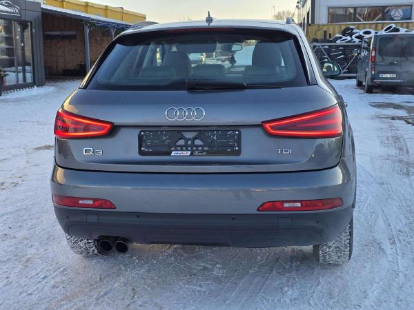 Pelēks Audi Q3 2013 Ukmergė, ar dzinēja tilpumu 1.97 L un nobraukumu 285 tūkst. km par 10250 €, foto 7 vietnē AUTOMOTO.COM.LV