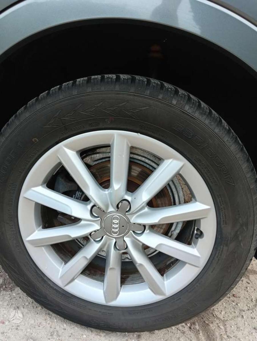 Grey Audi Q3 2013 in Jurbarkas, with an engine capacity of 1.97 L and mileage of 289 thousand km for 8950 €, photo 14 on AUTOMOTO.COM.LV