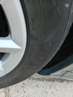 Grey Audi Q3 2013 in Jurbarkas, with an engine capacity of 1.97 L and mileage of 289 thousand km for 8950 €, photo 22 on AUTOMOTO.COM.LV