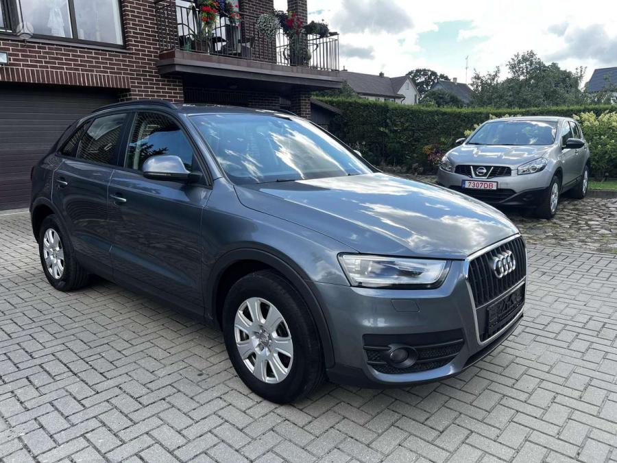 Grey Audi Q3 2013 in Ukmerge, with an engine capacity of 1.97 L and mileage of 298 thousand km for 9150 €, photo 4 on AUTOMOTO.COM.LV