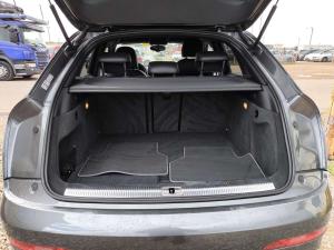 Grey Audi Q3 2013 in Vilnius, with an engine capacity of 1.97 L and mileage of 294 thousand km for 10900 €, photo 11 on AUTOMOTO.COM.LV