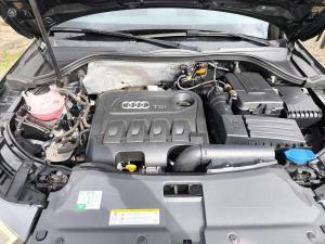Grey Audi Q3 2013 in Vilnius, with an engine capacity of 1.97 L and mileage of 294 thousand km for 10900 €, photo 33 on AUTOMOTO.COM.LV