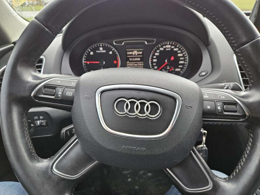 Grey Audi Q3 2013 in Panevezys, with an engine capacity of 1.97 L and mileage of 241 thousand km for 8550 €, photo 16 on AUTOMOTO.COM.LV