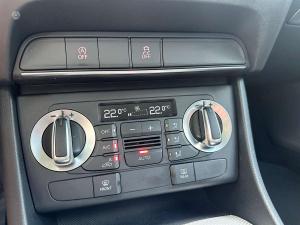 Grey Audi Q3 2014 in Vilnius, with an engine capacity of 1.97 L and mileage of 261 thousand km for 10900 €, photo 22 on AUTOMOTO.COM.LV