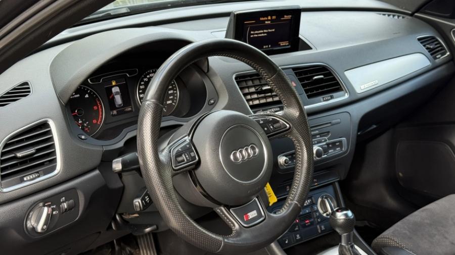 Pelēks Audi Q3 2014 Rīga, ar dzinēja tilpumu 2.00 L un nobraukumu 187 tūkst. km par 13950 €, foto 9 vietnē AUTOMOTO.COM.LV