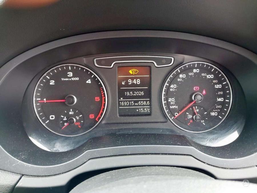 Grey Audi Q3 2014 in Alytus, with an engine capacity of 1.97 L and mileage of 170 thousand km for 3100 €, photo 9 on AUTOMOTO.COM.LV