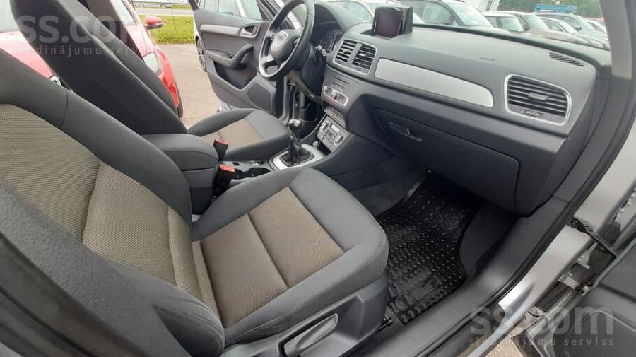 Pelēks Audi Q3 2014 Rīga, ar dzinēja tilpumu 1.40 L un nobraukumu 276 tūkst. km par 8500 €, foto 20 vietnē AUTOMOTO.COM.LV
