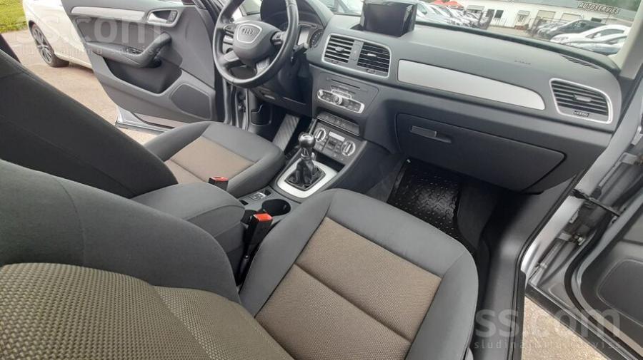 Pelēks Audi Q3 2014 Rīga, ar dzinēja tilpumu 1.40 L un nobraukumu 276 tūkst. km par 8500 €, foto 24 vietnē AUTOMOTO.COM.LV