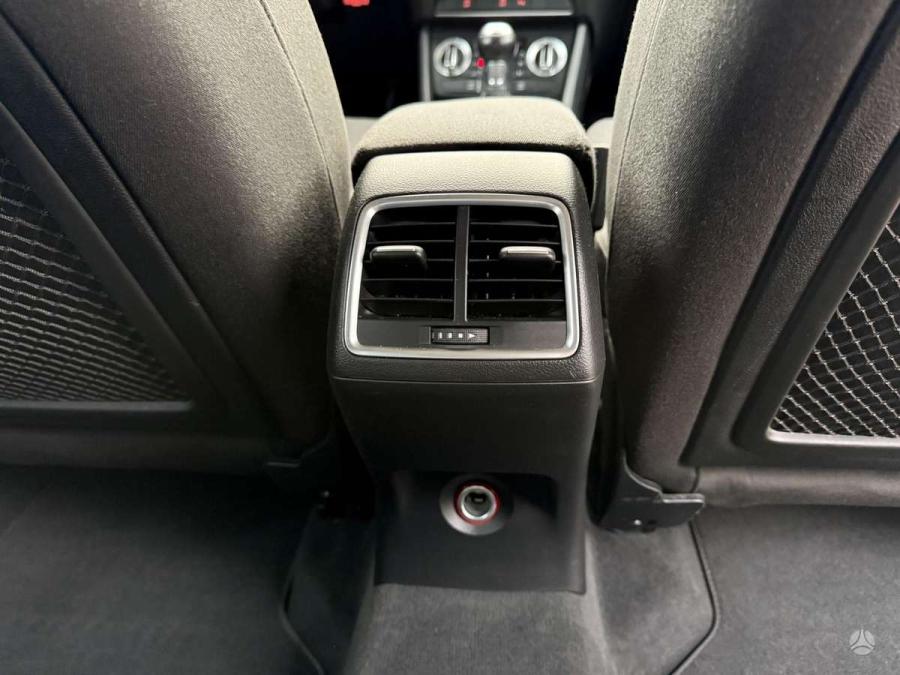 Pelēks Audi Q3 2014 Tauragė, ar dzinēja tilpumu 1.97 L un nobraukumu 402 tūkst. km par 7900 €, foto 28 vietnē AUTOMOTO.COM.LV