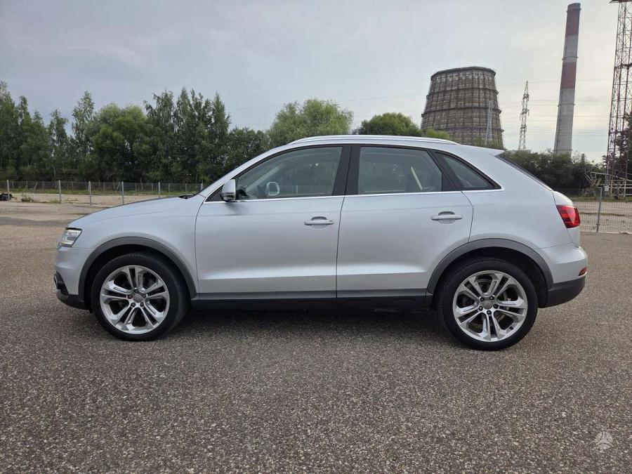 Grey Audi Q3 2014 in Kaunas, with an engine capacity of 1.97 L and mileage of 219 thousand km for 11000 €, photo 5 on AUTOMOTO.COM.LV