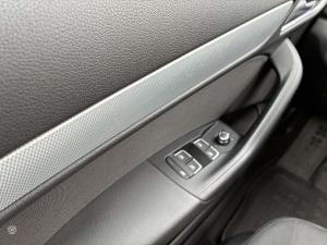 Grey Audi Q3 2014 in Kaunas, with an engine capacity of 1.97 L and mileage of 237 thousand km for 7900 €, photo 9 on AUTOMOTO.COM.LV