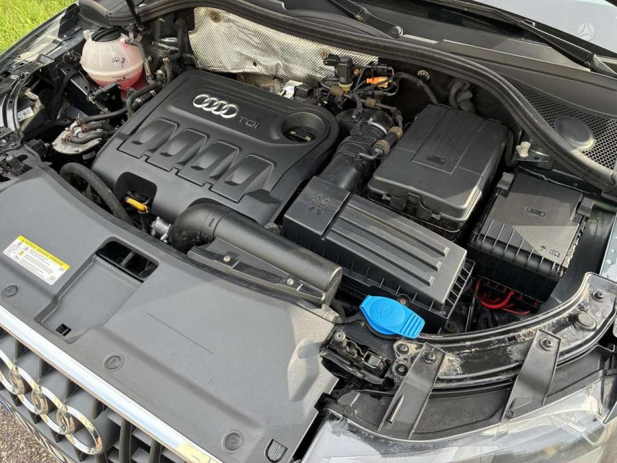 Grey Audi Q3 2014 in Kaunas, with an engine capacity of 1.97 L and mileage of 237 thousand km for 7900 €, photo 13 on AUTOMOTO.COM.LV