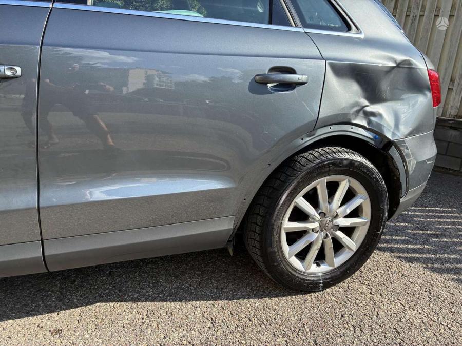Grey Audi Q3 2014 in Kaunas, with an engine capacity of 1.97 L and mileage of 237 thousand km for 7900 €, photo 15 on AUTOMOTO.COM.LV