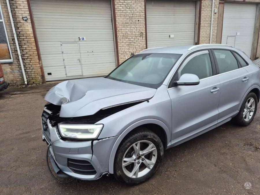 Grey Audi Q3 2015 in Siauliai, with an engine capacity of 1.98 L and mileage of 109 thousand km for 6300 €, photo 2 on AUTOMOTO.COM.LV