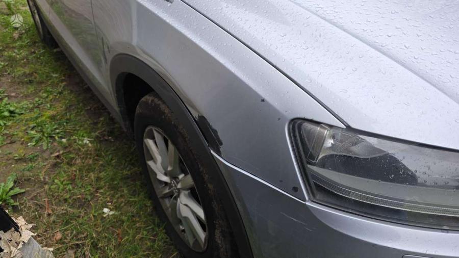 Grey Audi Q3 2015 in Siauliai, with an engine capacity of 1.97 L and mileage of 256 thousand km for 6200 €, photo 6 on AUTOMOTO.COM.LV