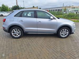 Grey Audi Q3 2015 in Taurage, with an engine capacity of 1.97 L and mileage of 306 thousand km for 8900 €, photo 7 on AUTOMOTO.COM.LV