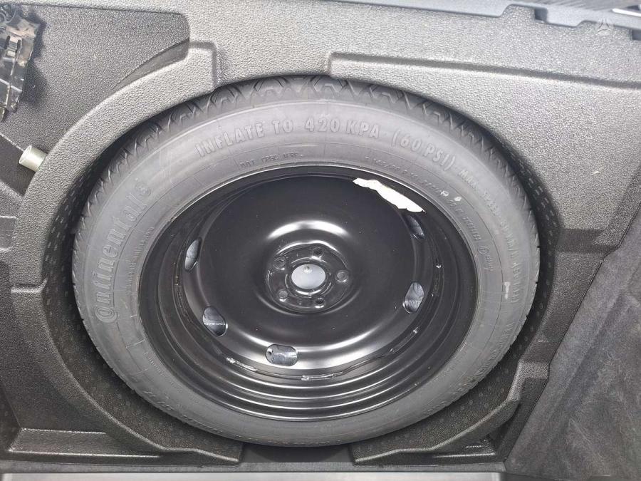 Grey Audi Q3 2015 in Taurage, with an engine capacity of 1.97 L and mileage of 306 thousand km for 8900 €, photo 18 on AUTOMOTO.COM.LV