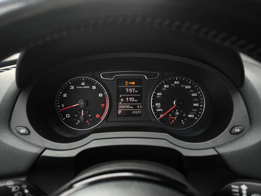 Grey Audi Q3 2015 in Siauliai, with an engine capacity of 1.98 L and mileage of 268 thousand km for 5900 €, photo 10 on AUTOMOTO.COM.LV