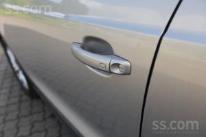 Grey Audi Q3 2015 in Riga, with an engine capacity of 1.40 L and mileage of 92 thousand km for 12490 €, photo 21 on AUTOMOTO.COM.LV