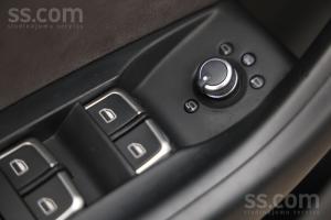 Grey Audi Q3 2015 in Tukums, with an engine capacity of 2.00 L and mileage of 246 thousand km for 13900 €, photo 9 on AUTOMOTO.COM.LV