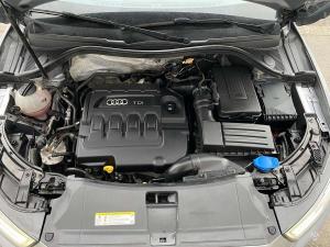 Grey Audi Q3 2016 in Siauliai, with an engine capacity of 1.97 L and mileage of 184 thousand km for 11300 €, photo 26 on AUTOMOTO.COM.LV