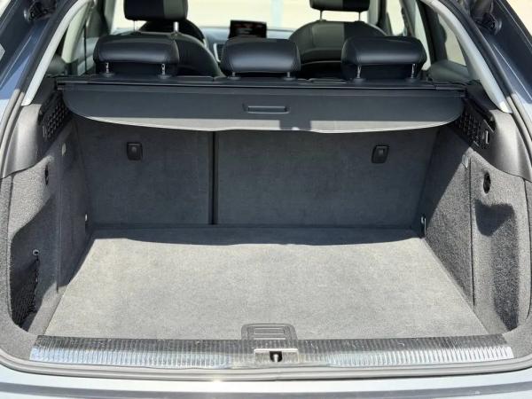 Pelēks Audi Q3 2017 Rīga, ar dzinēja tilpumu 2.00 L un nobraukumu 179 tūkst. km par 15500 €, foto 9 vietnē AUTOMOTO.COM.LV