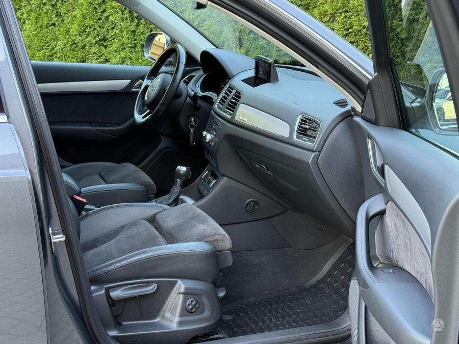 Grey Audi Q3 2017 in Jonava, with an engine capacity of 1.97 L and mileage of 209 thousand km for 13900 €, photo 22 on AUTOMOTO.COM.LV