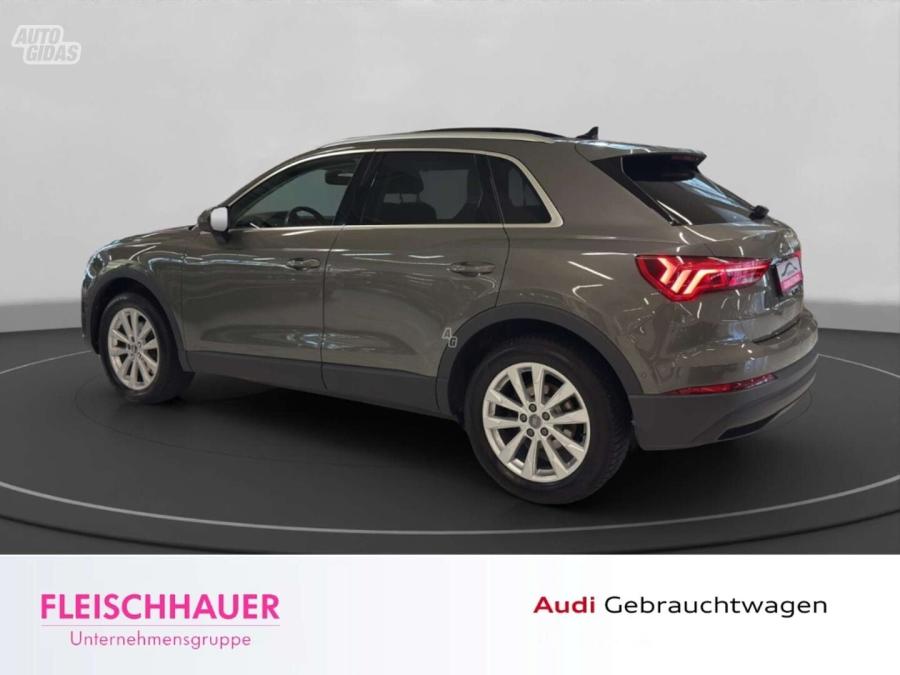 Grey Audi Q3 2019 in Kaunas, with an engine capacity of 1.50 L and mileage of 80 thousand km for 28559 €, photo 4 on AUTOMOTO.COM.LV