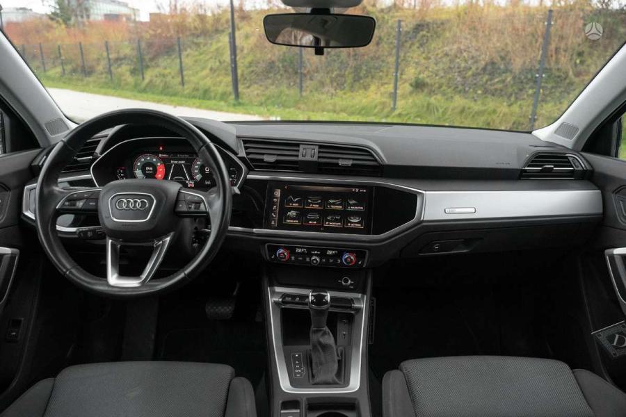 Grey Audi Q3 2019 in Vilnius, with an engine capacity of 1.50 L and mileage of 168 thousand km for 19500 €, photo 15 on AUTOMOTO.COM.LV