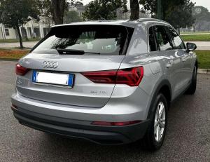 Pelēks Audi Q3 2019 Viļņa, ar dzinēja tilpumu 1.97 L un nobraukumu 165 tūkst. km par 19999 €, foto 3 vietnē AUTOMOTO.COM.LV