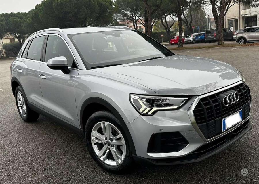 Pelēks Audi Q3 2019 Viļņa, ar dzinēja tilpumu 1.97 L un nobraukumu 165 tūkst. km par 19999 €, foto 4 vietnē AUTOMOTO.COM.LV