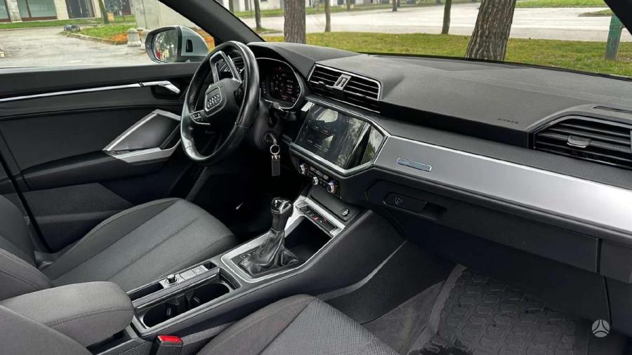 Pelēks Audi Q3 2019 Viļņa, ar dzinēja tilpumu 1.97 L un nobraukumu 165 tūkst. km par 19999 €, foto 12 vietnē AUTOMOTO.COM.LV