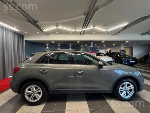 Grey Audi Q3 2019 in Riga, with an engine capacity of 1.50 L and mileage of 159 thousand km for 21490 €, photo 8 on AUTOMOTO.COM.LV