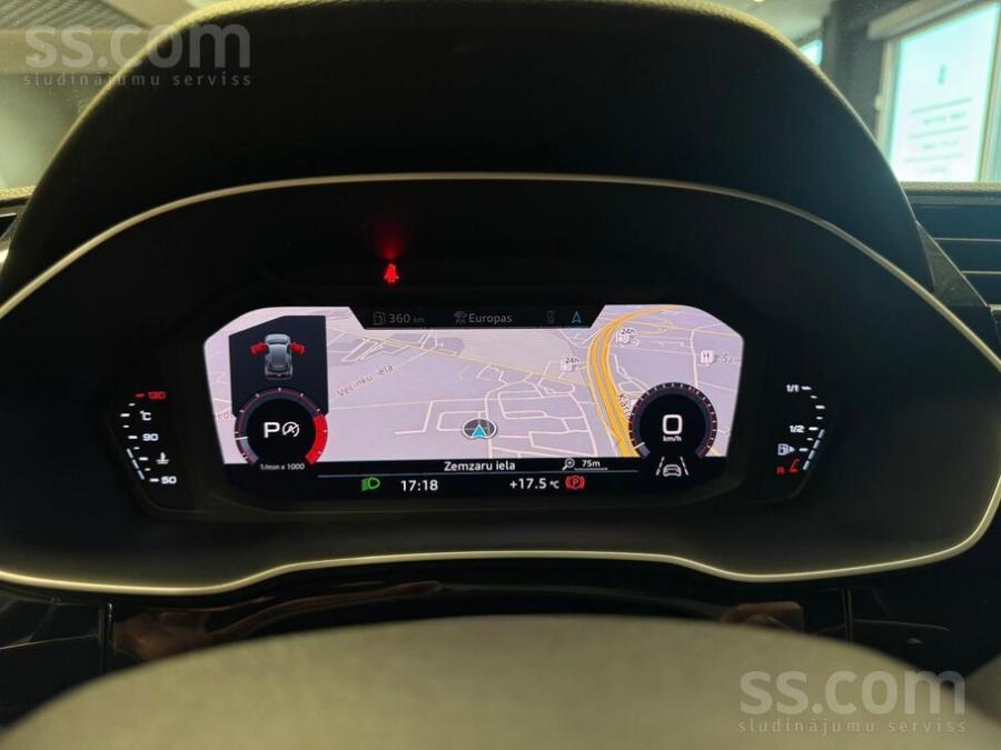 Grey Audi Q3 2019 in Riga, with an engine capacity of 1.50 L and mileage of 159 thousand km for 21490 €, photo 13 on AUTOMOTO.COM.LV