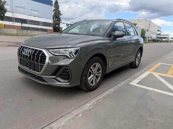 Pelēks Audi Q3 2019 Panevēža, ar dzinēja tilpumu 1.97 L un nobraukumu 215 tūkst. km par 18999 €, foto 1 vietnē AUTOMOTO.COM.LV